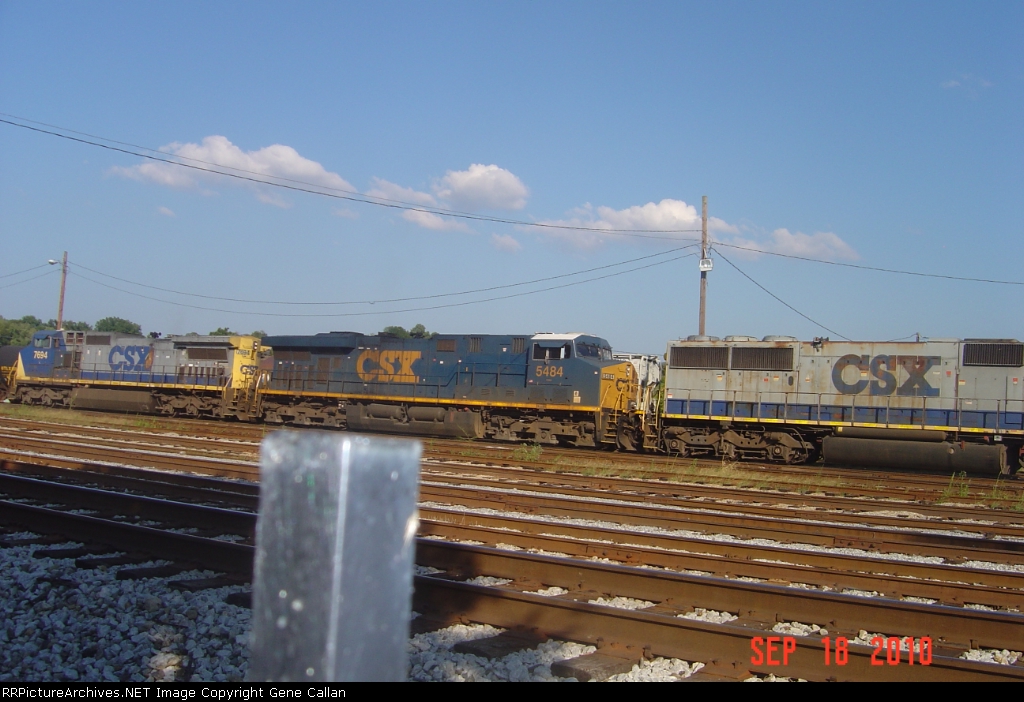 CSX 7694, 5484, and 8505